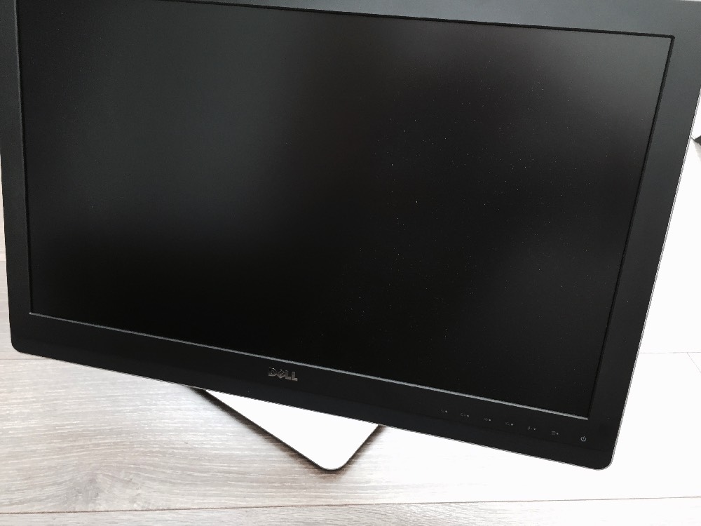Dell UltraSharp UZ2315h multimedia display review :: jamiebalfour.scot